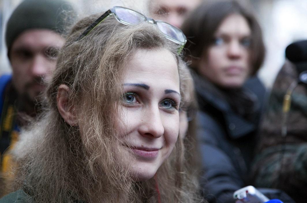 Integrantes Do Pussy Riot Prometem Continuar Na Luta Pelos Direitos Humanos