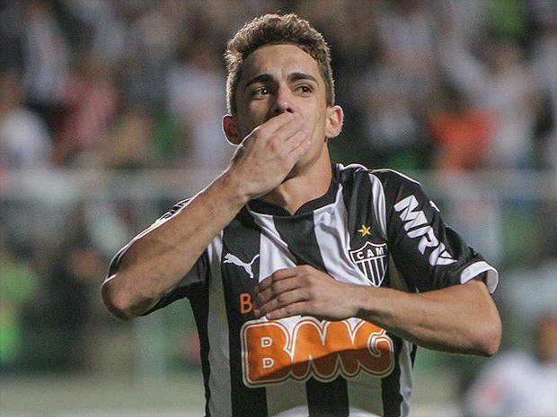 Campeão da Libertadores pelo Atlético, Neto Berola é o quinto reforço ... Campeão da Libertadores pelo Atlético, Neto Berola é o quinto reforço ...