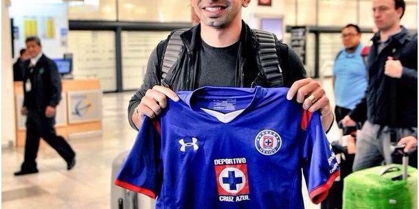 Guilherme é aprovado nos exames médicos e assina contrato com clube ... Guilherme é aprovado nos exames médicos e assina contrato com clube ...