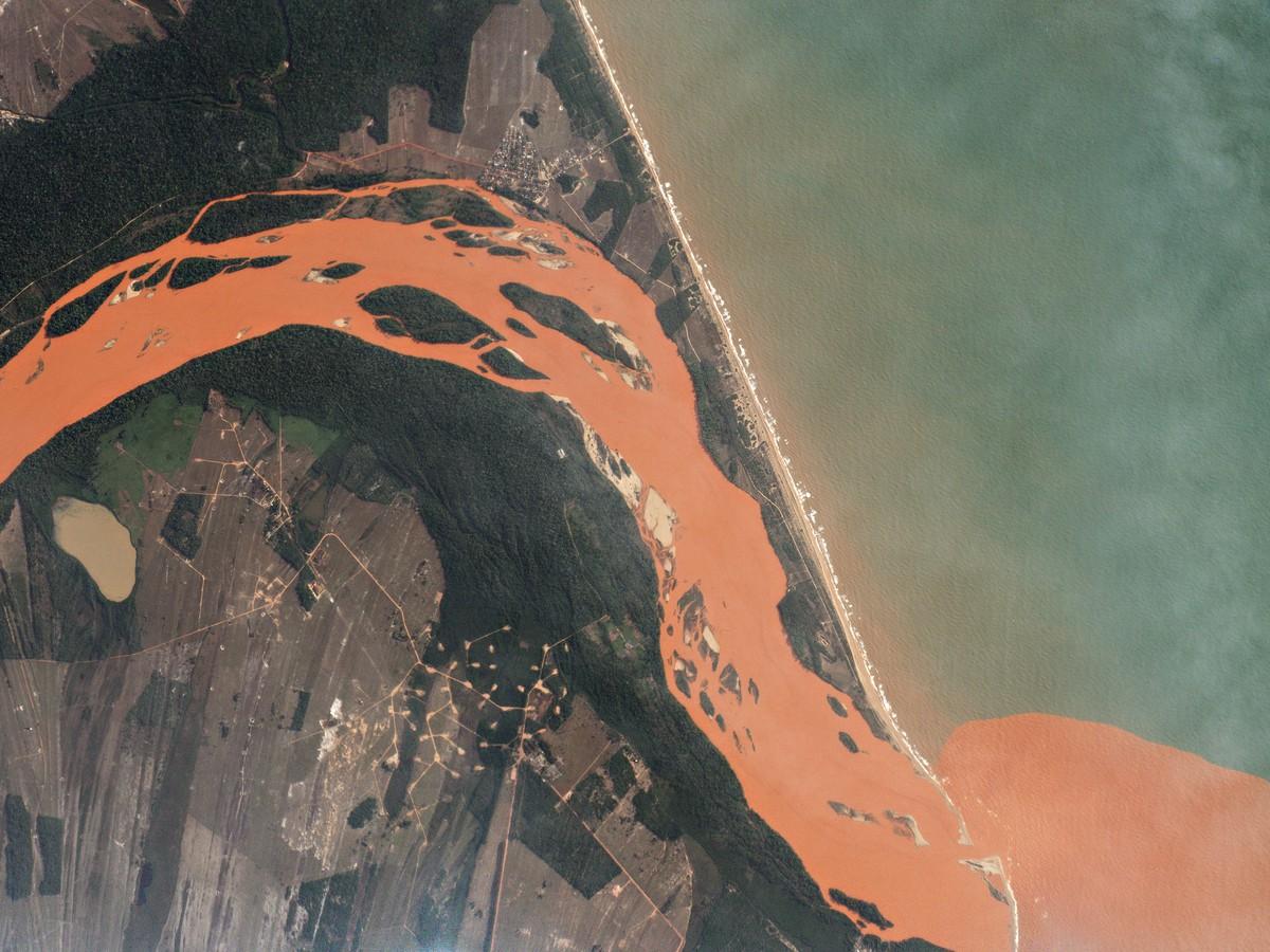 Satélite Da Nasa Mostra Imagens Da Lama Na Foz Do Rio Doce No Espírito