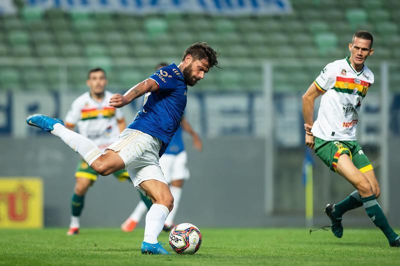 Sem Vencer Em Casa Na Série B Há Quase 2 Meses Cruzeiro Segue Com