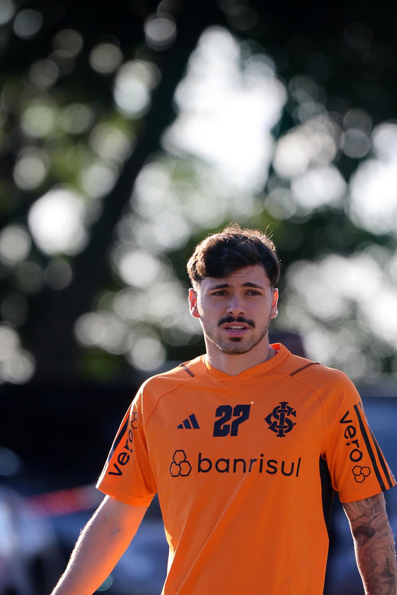 Ex Cruzeiro Maurício Tem Respaldo Do Internacional Em Caso De Apostas